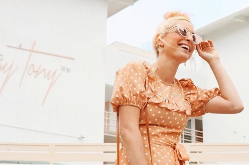 Arch Wall Moulding — HotPinkPineapples