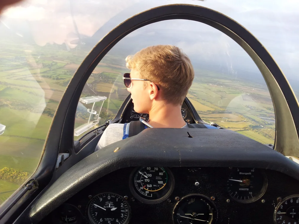 Learn to Fly — London Gliding Club