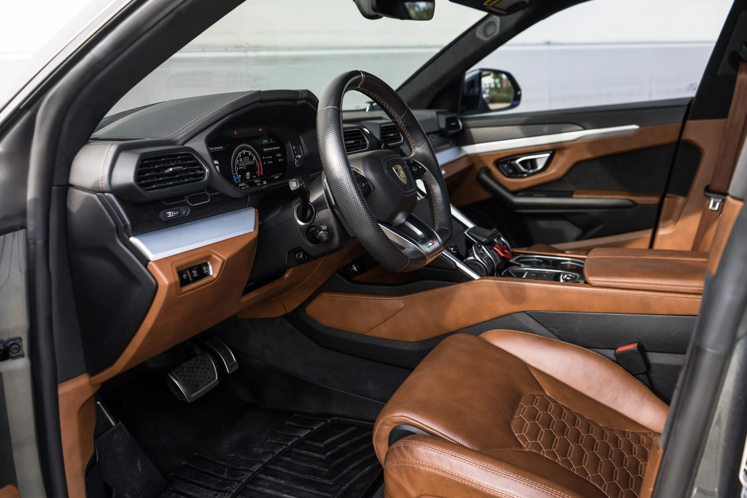 2019 Lamborghini Urus Gray / Tan | DS Members Collection®