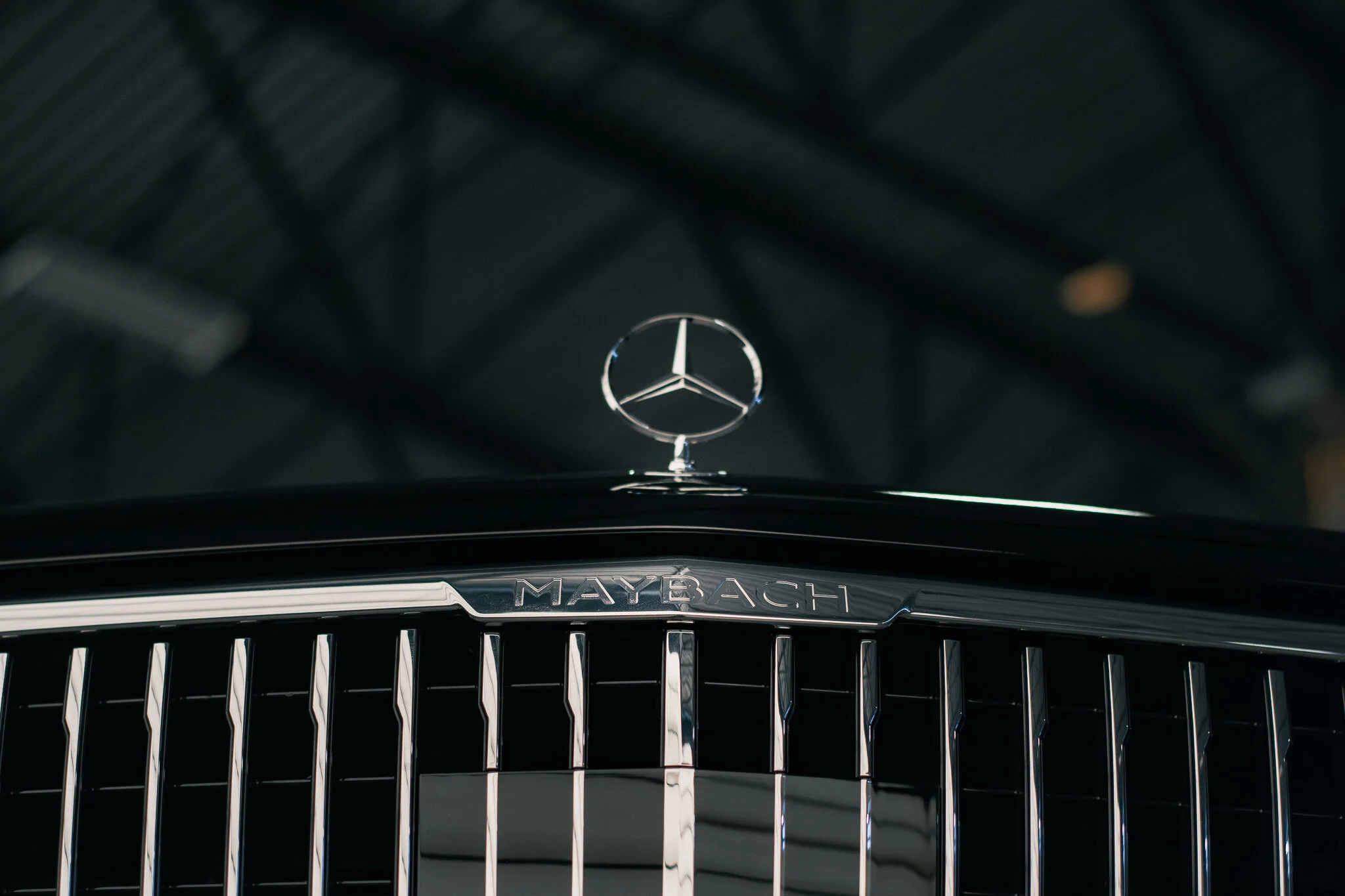 Rent the brand new Maybach truck in Chicago | DS Members Collection®