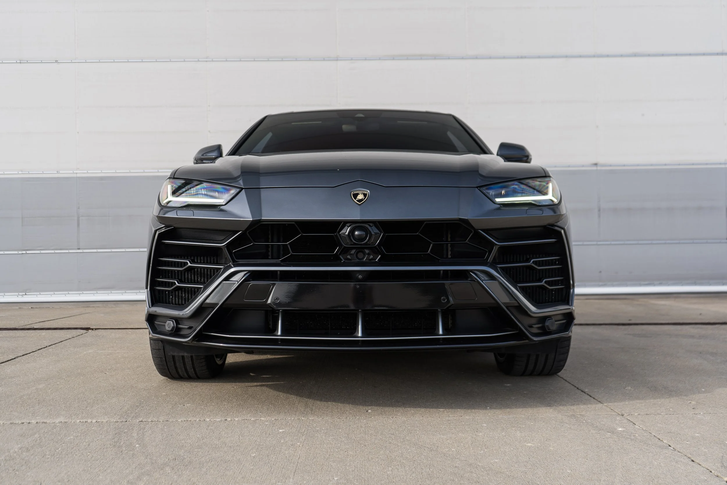 2019 Lamborghini Urus Gray / Tan | DS Members Collection®