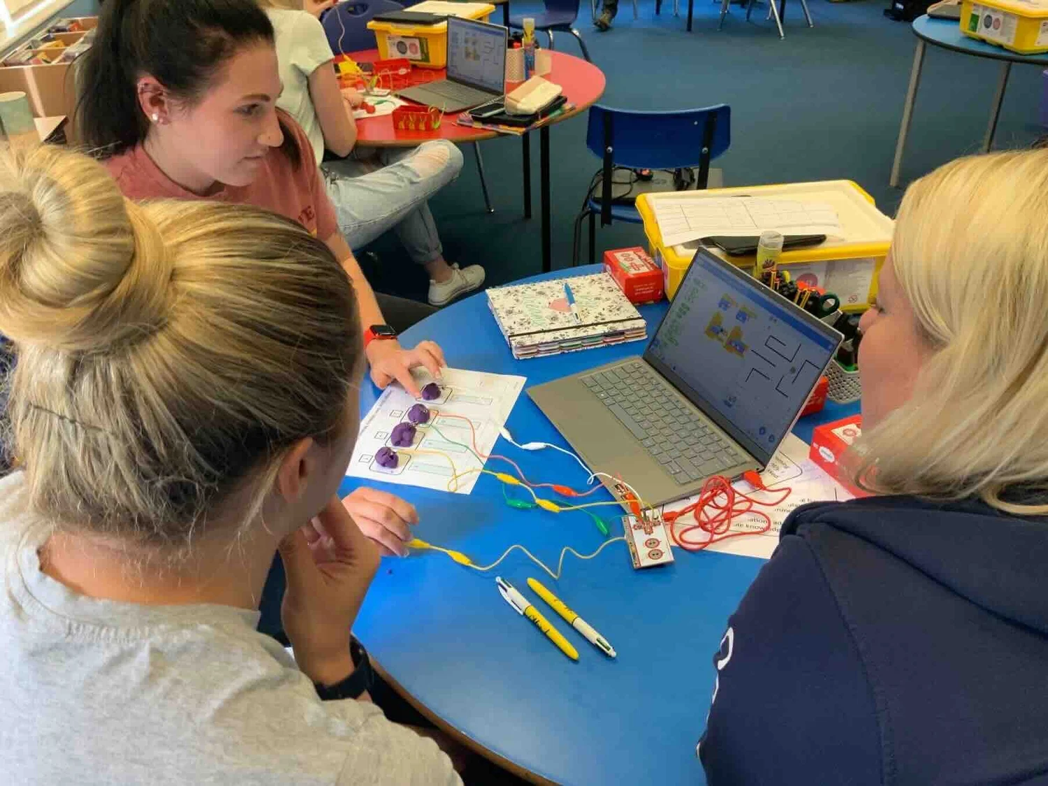 CPD for Schools — Hyett Education