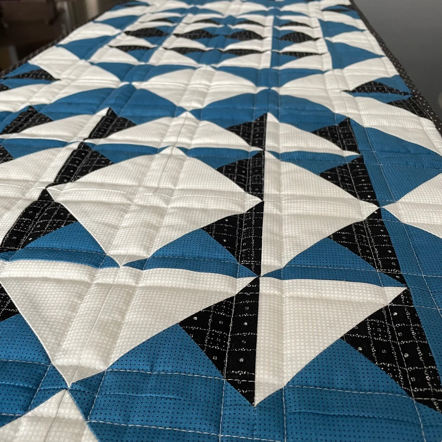 Hot Pad Table Runner — Blue Door Quilting