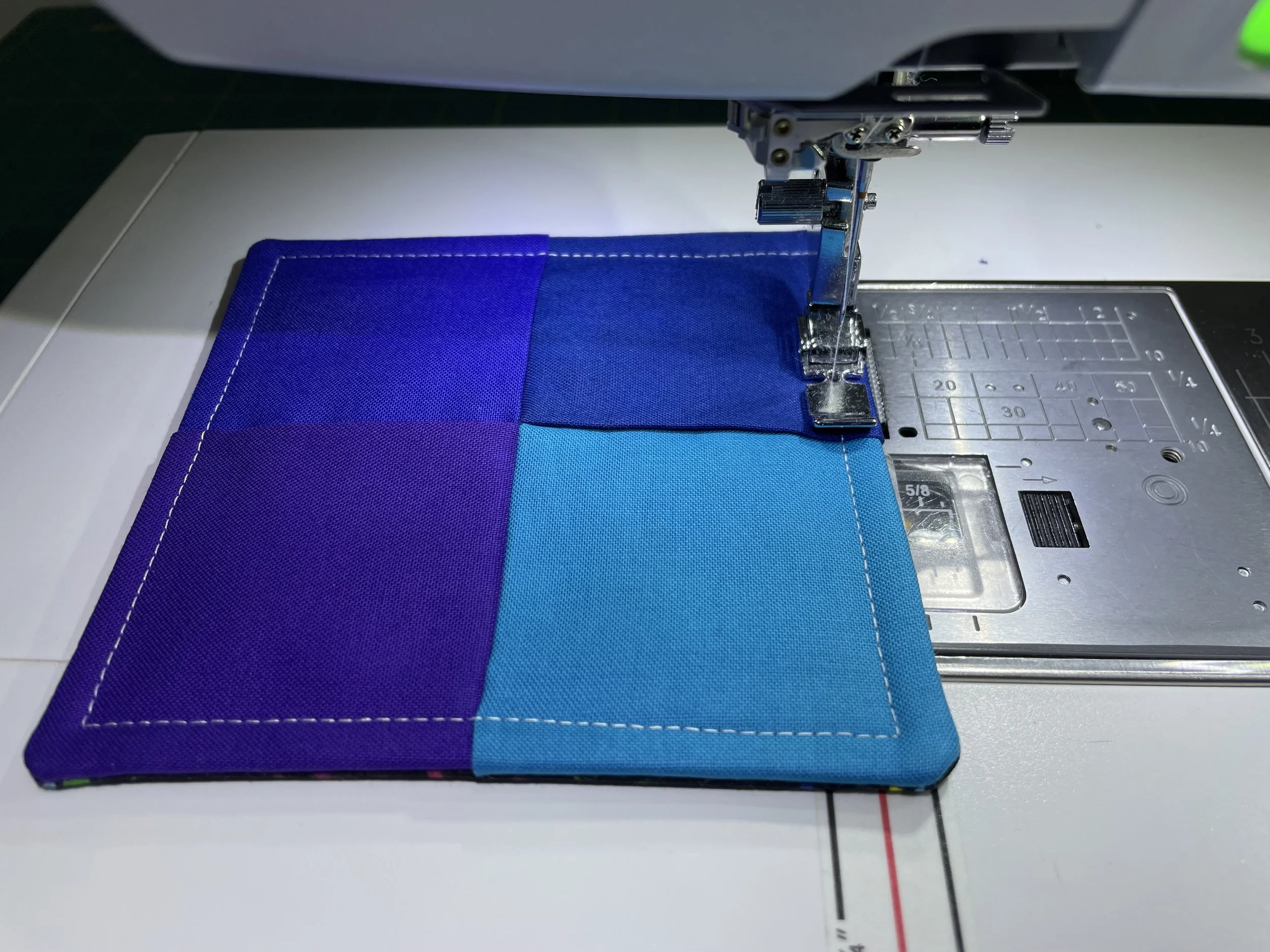 Self Binding Mug Rug — Blue Door Quilting