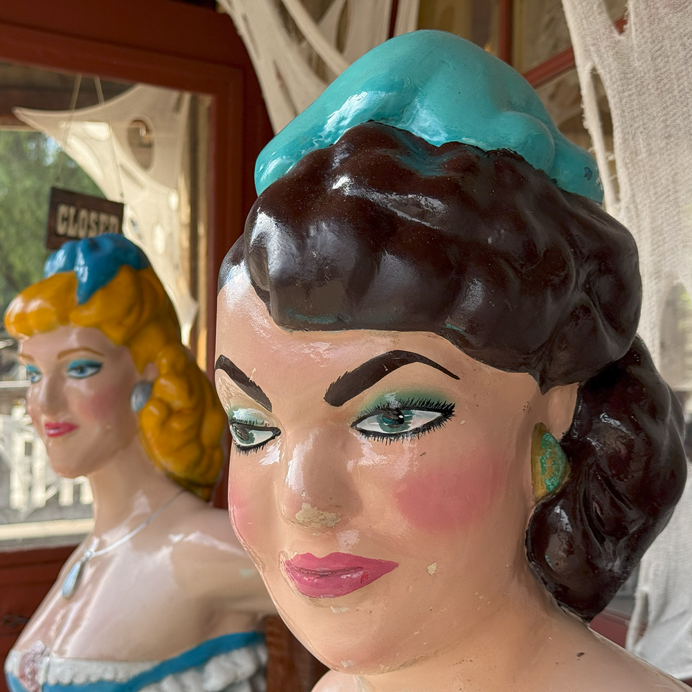The Bench People - Knott’s Berry Farm - California — Abandoned Places ...