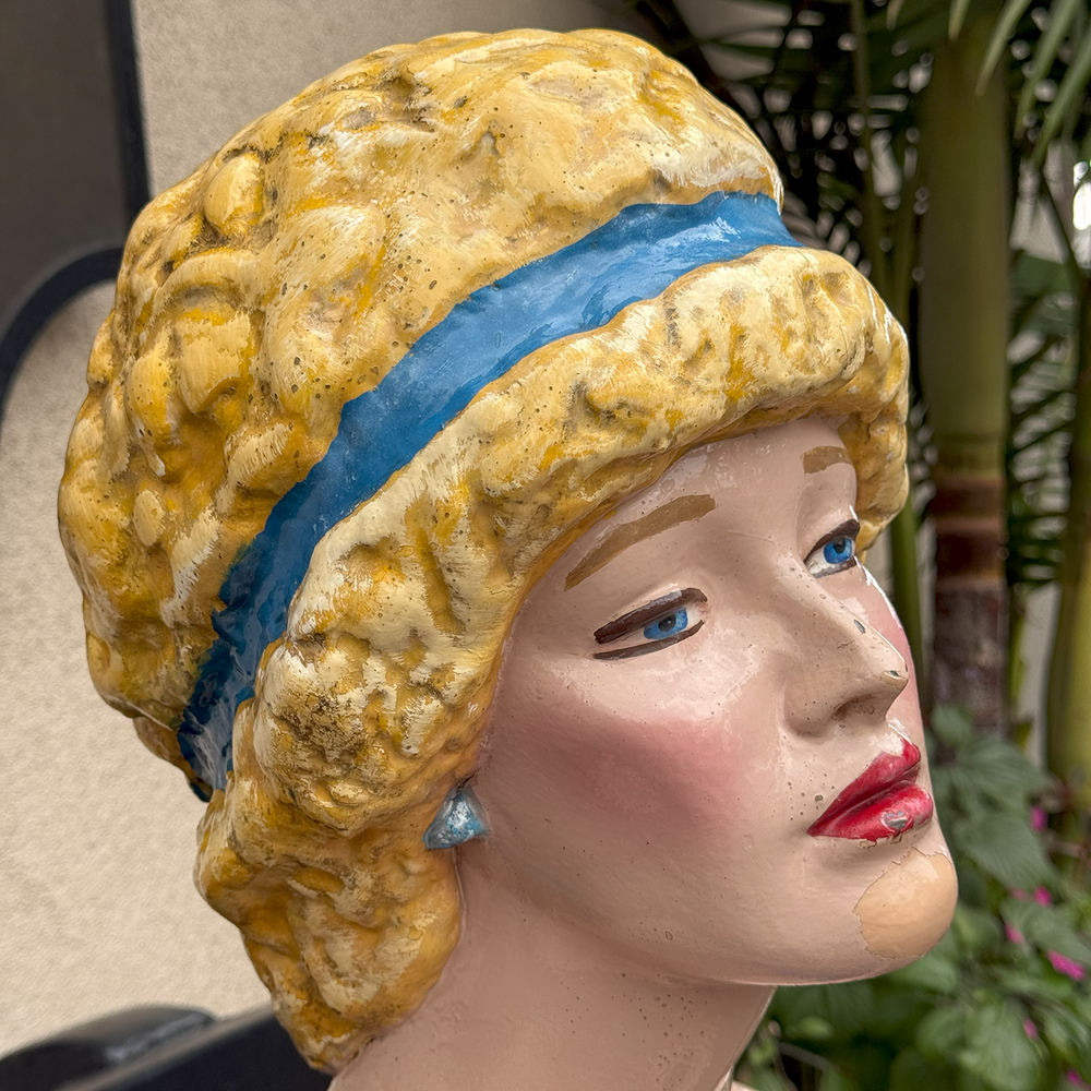 The Bench People - Knott’s Berry Farm - California — Abandoned Places ...