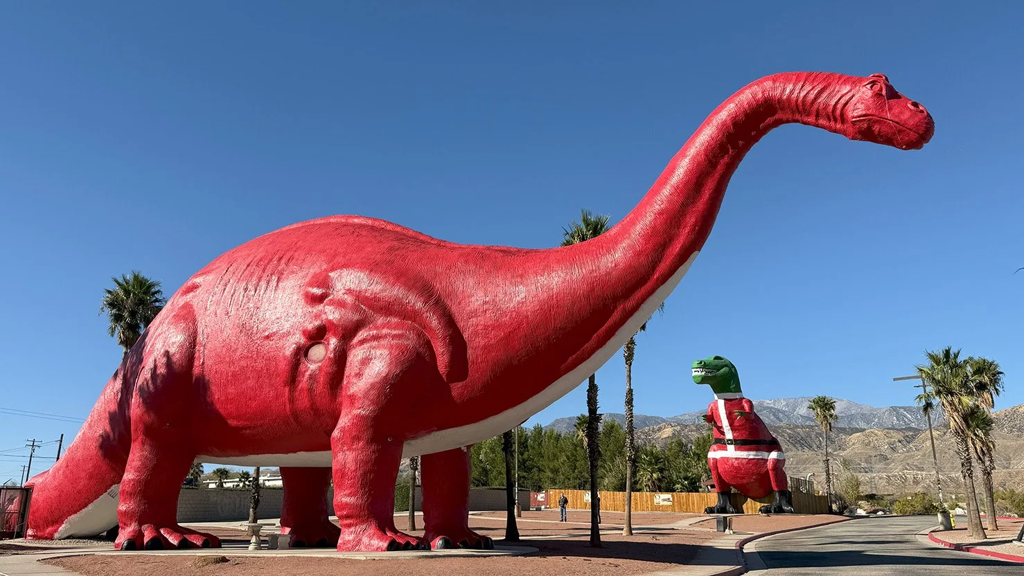 Cabazon - Dinosaurs! - California — Abandoned Places, Gold Rush & Route ...