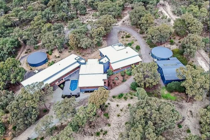 Owner/Builder structural steel home in Bullsbrook, Western Australia ...