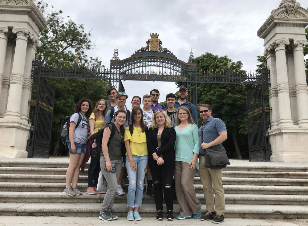 Faculty-Led Study Abroad Programs for Colleges and Universities