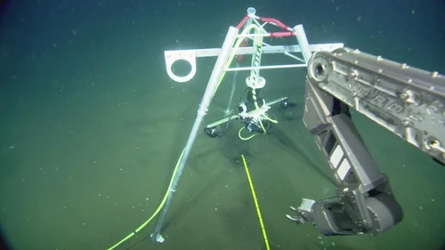 How Autonomous & Programmable Subsea Cameras are Enabling New ...