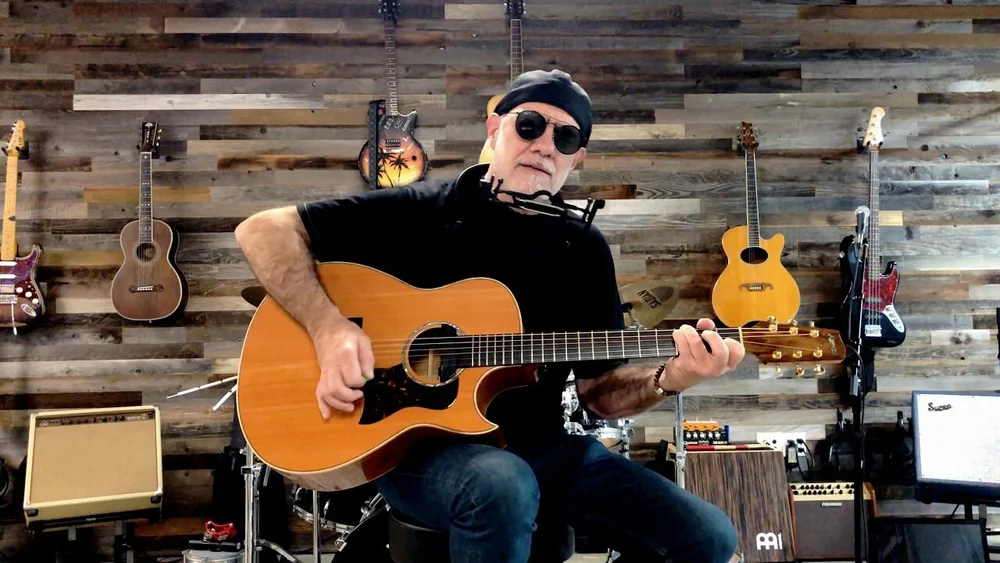 About Lost Chord Guitars — lostchordguitars.com
