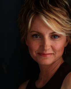 Narrator Kelley Hazen — The AudioBookReviewer