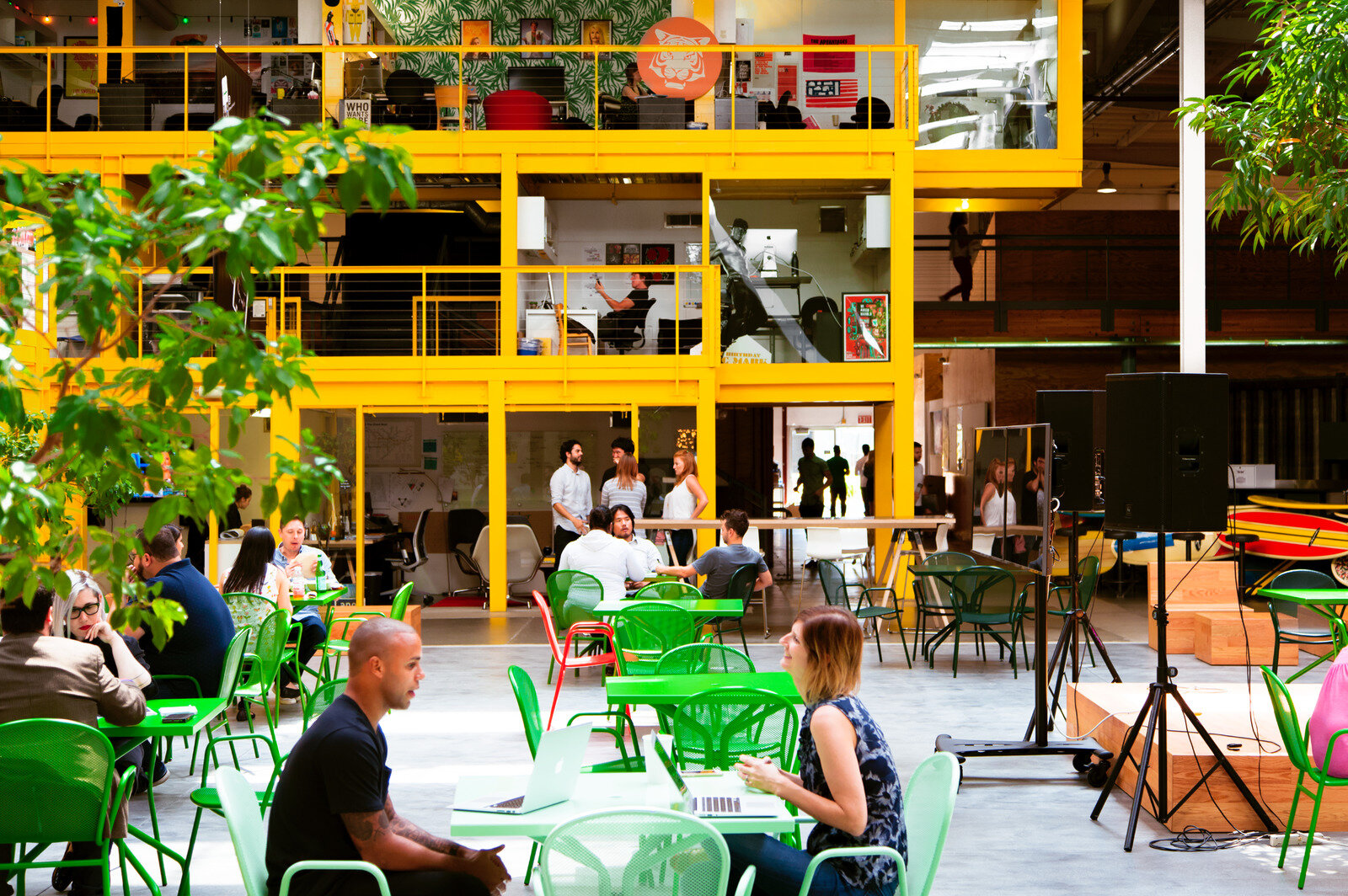 General 4 — Chiat\Day\LA