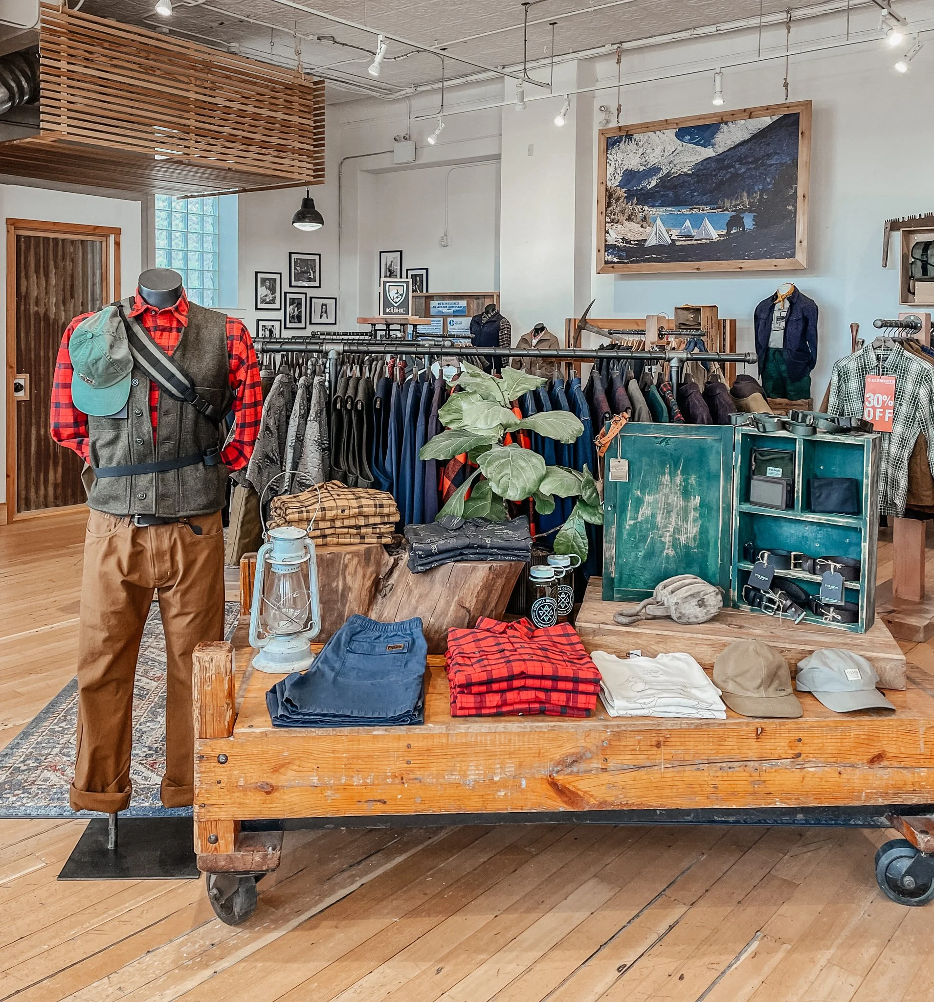 Element Clothing Stores