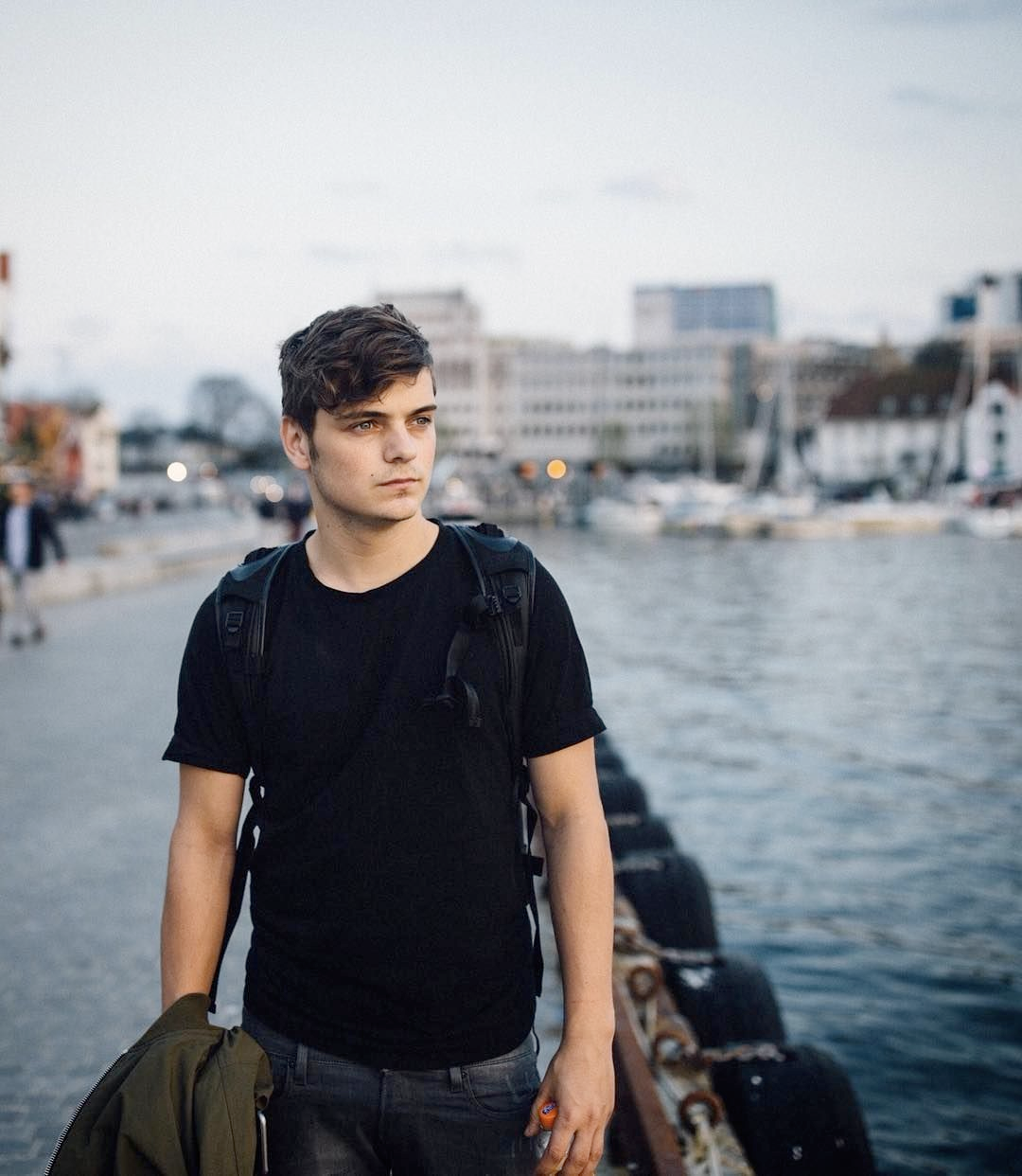 Story: The Life and History of Goober Johnson — Vylet Pony