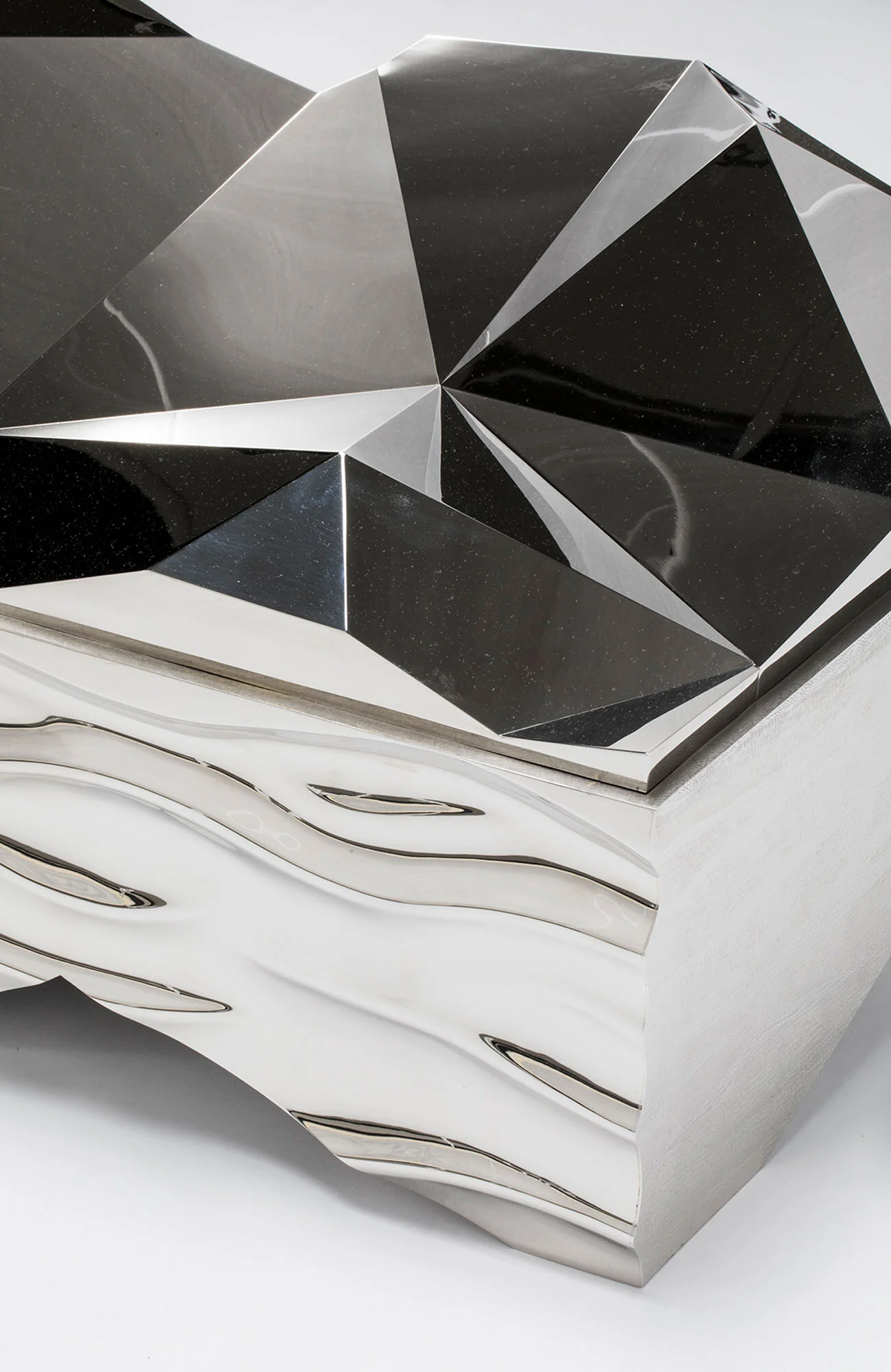 Mineral Table — GARRIDO