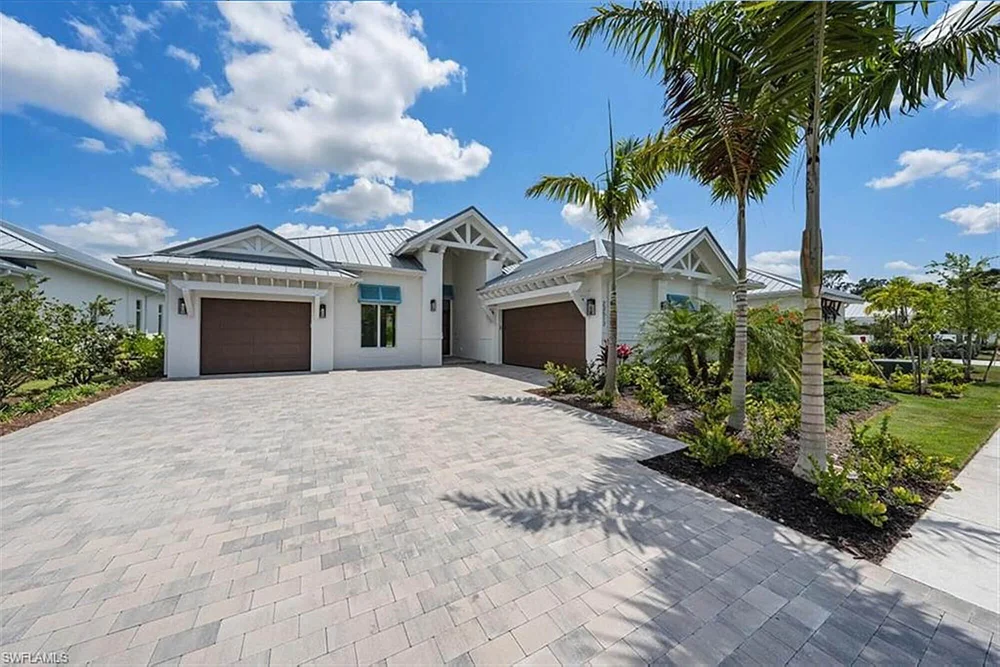 Listings — Coconut Landing
