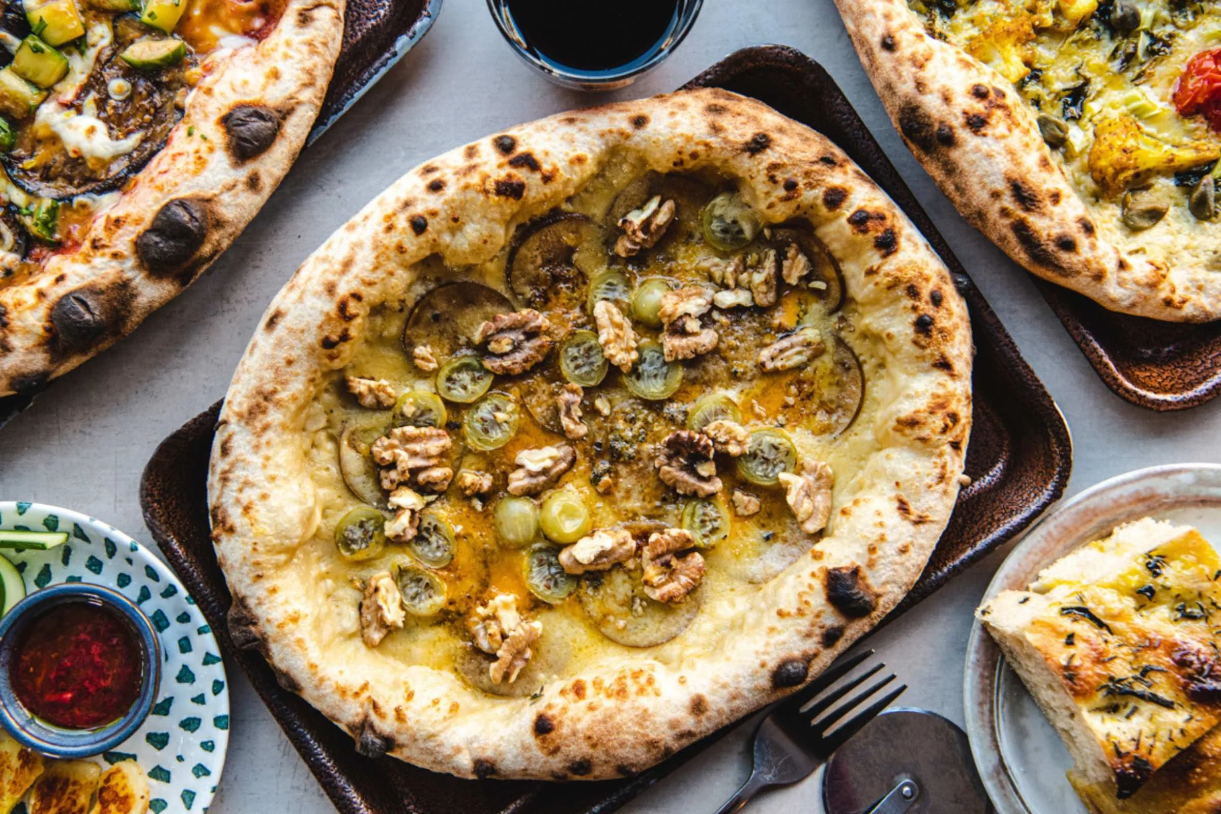 Flat Earth Pizzas Cambridge Heath - Vegan & Vegetarian