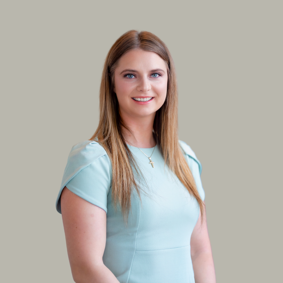 Your Local Real Estate Experts — Team Kelli Lang RE/MAX Gateway Real Estate