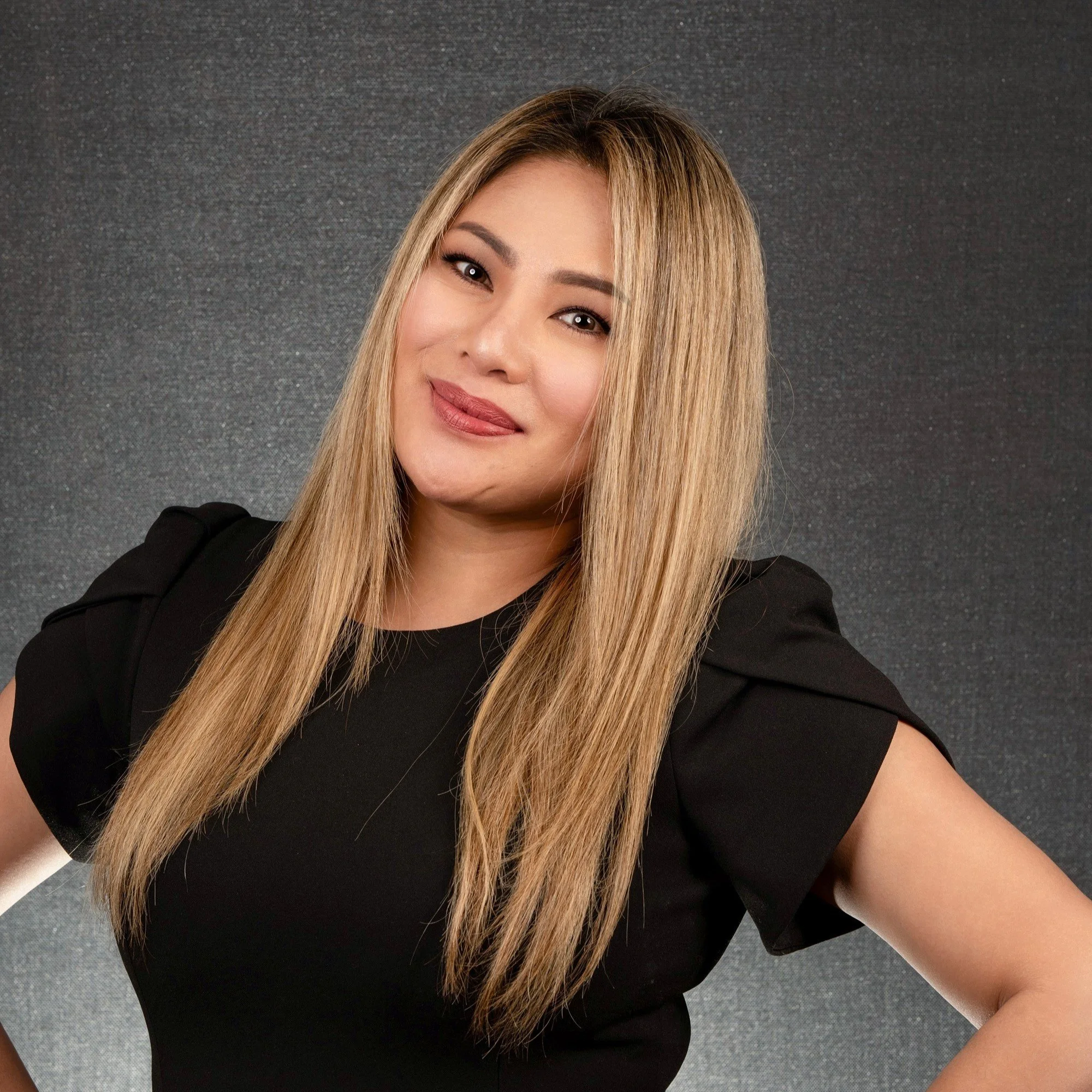 Your Local Real Estate Experts — Team Kelli Lang RE/MAX Gateway Real Estate