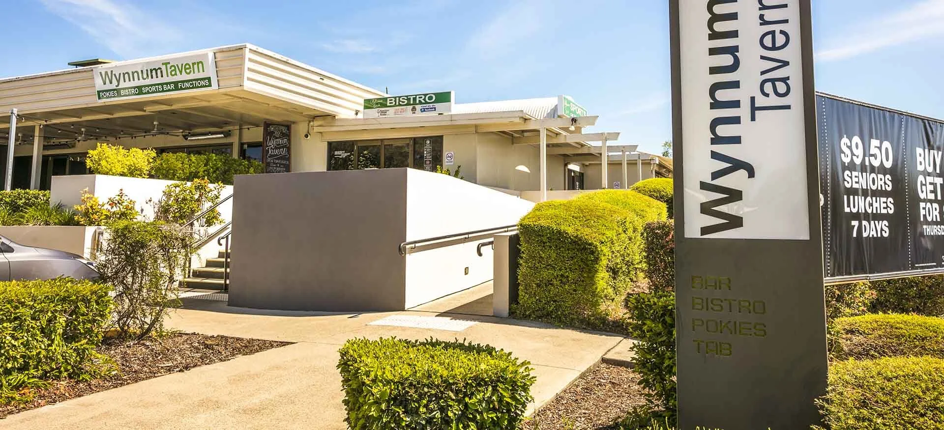 Wynnum Tavern, Wynnum West, QLD