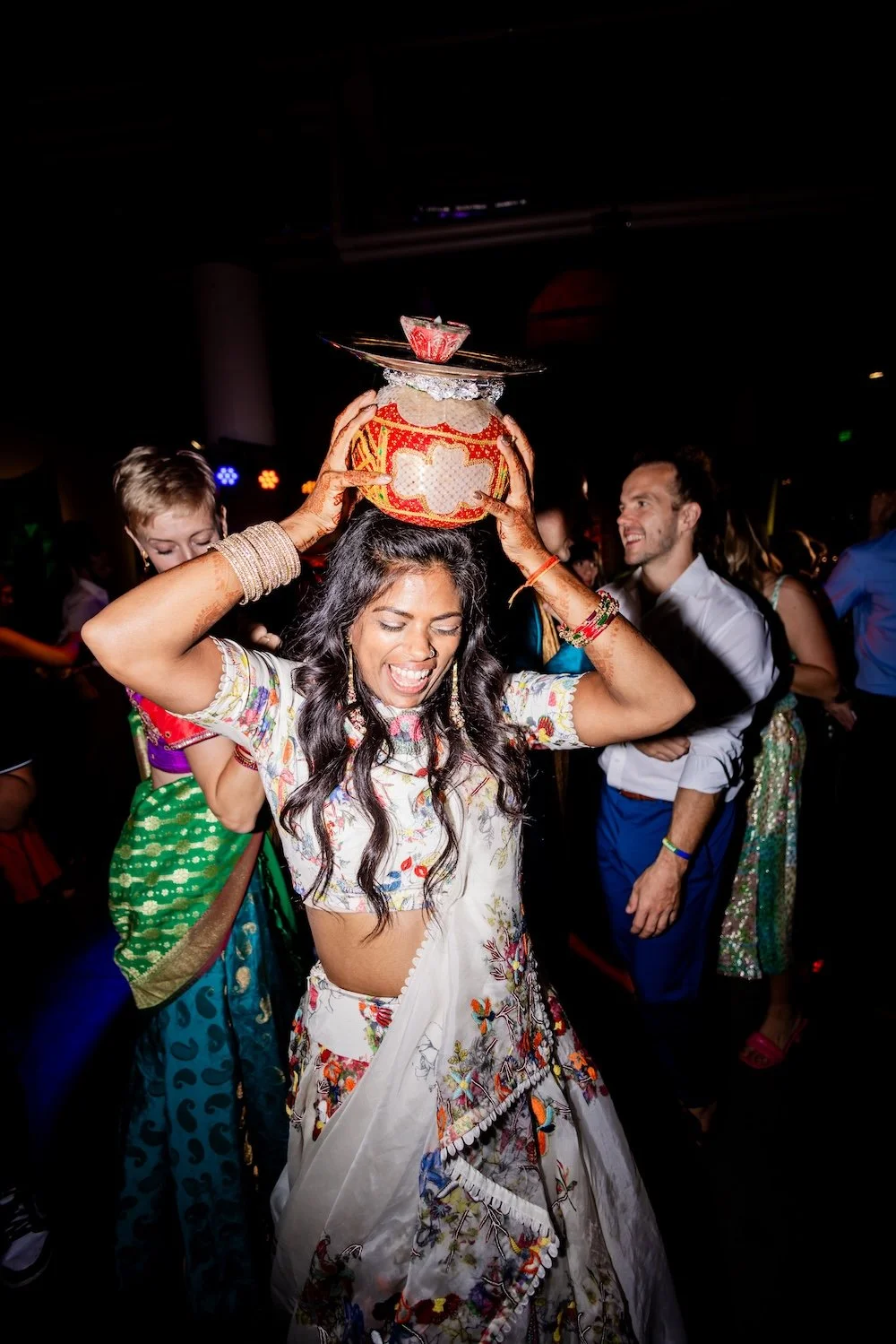 How to Choose Between Wedding Rehearsal Dinner or Welcome Party ...