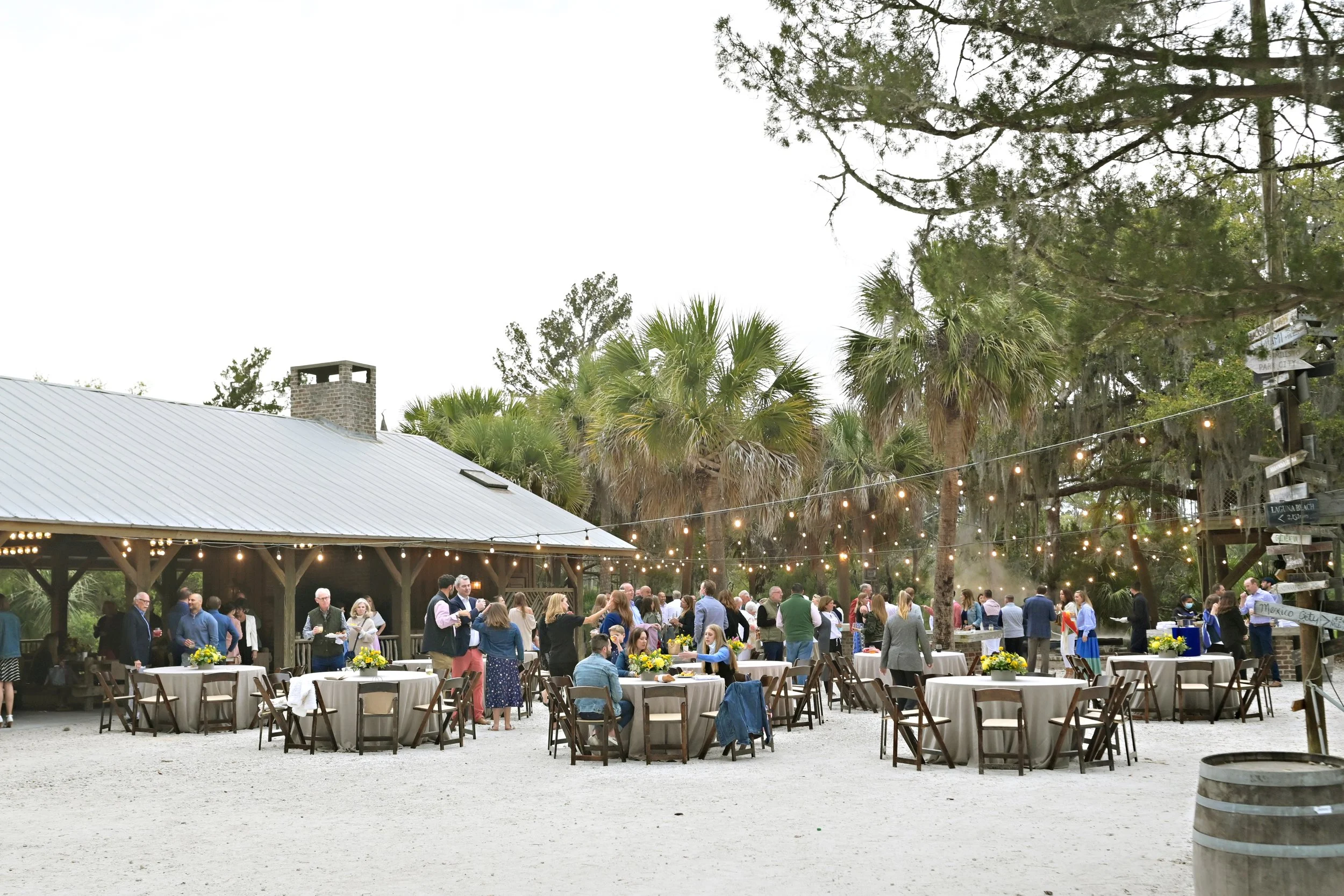 Outdoor Oyster Bake Wedding Rehearsal Dinner in South Carolina — Wedding Rehearsal Dinner ...