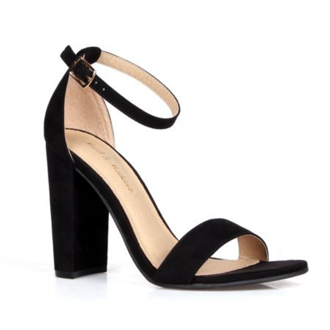 The Pageant Shoe Guide 2022 — theresa k. cole