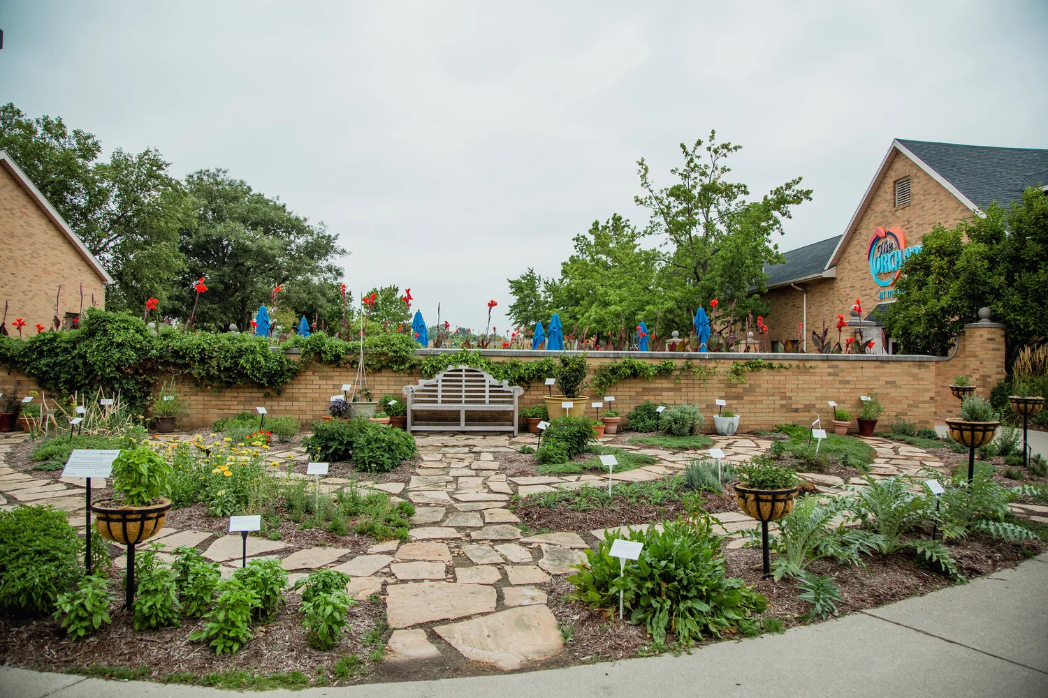 Gardens & Nature Area — Minnetrista