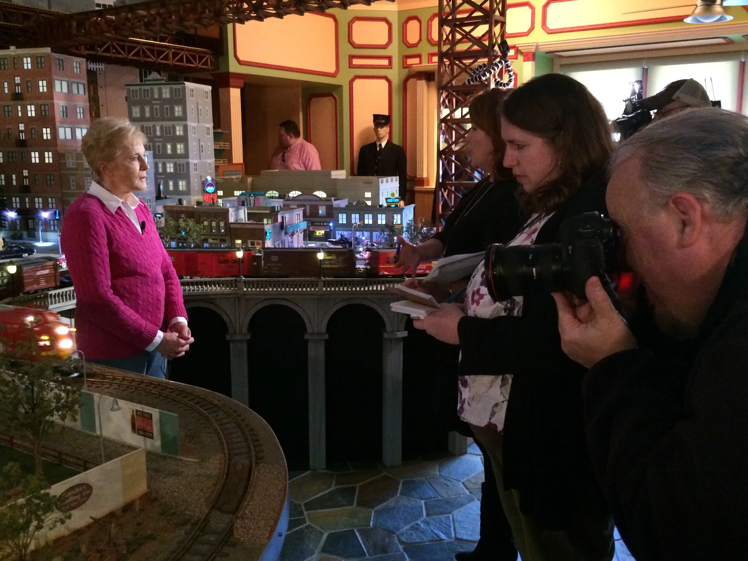 Sanders Family of North Dallas Donates Spectacular Model Train Layout ...