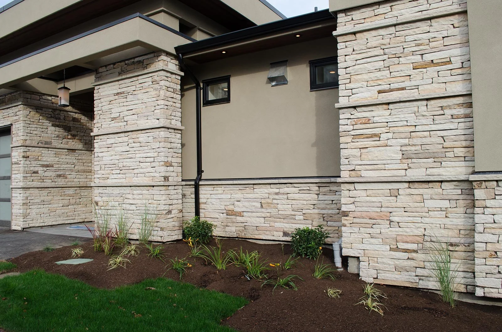 TUSCAN LEDGESTONE — Pangaea® Natural Stone