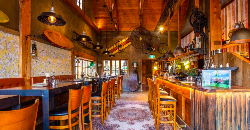 Smiths Matakana - Restaurant, Bar and Venue Spaces