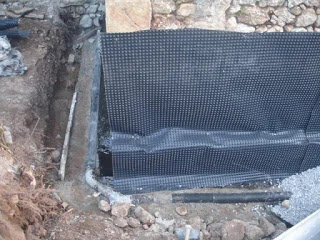 Αποστράγγιση ομβρίων υδάτων σε κήπο (Ντρενάζ) — Υδραυλικά Έργα ...