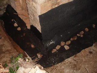 Αποστράγγιση ομβρίων υδάτων σε κήπο (Ντρενάζ) — Υδραυλικά Έργα ...