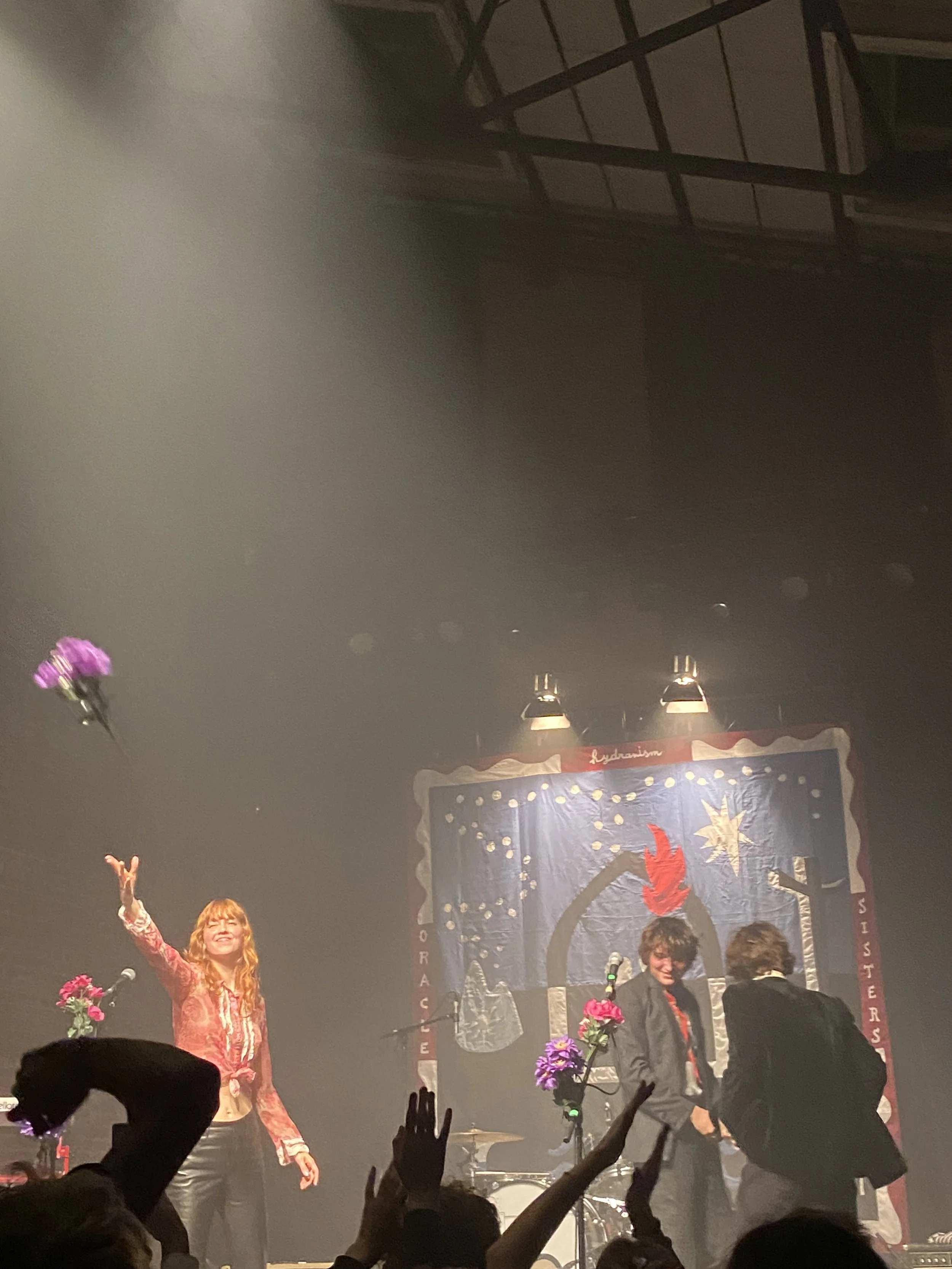 Gig Review: Oracle Sisters At Village Underground — Still Listening