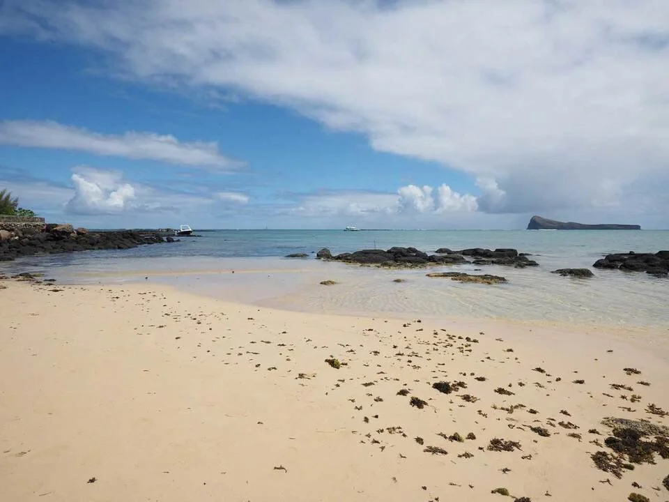 Book Luxury Beach Apartment Rental Cap Malheureux Myra II Elegant ...