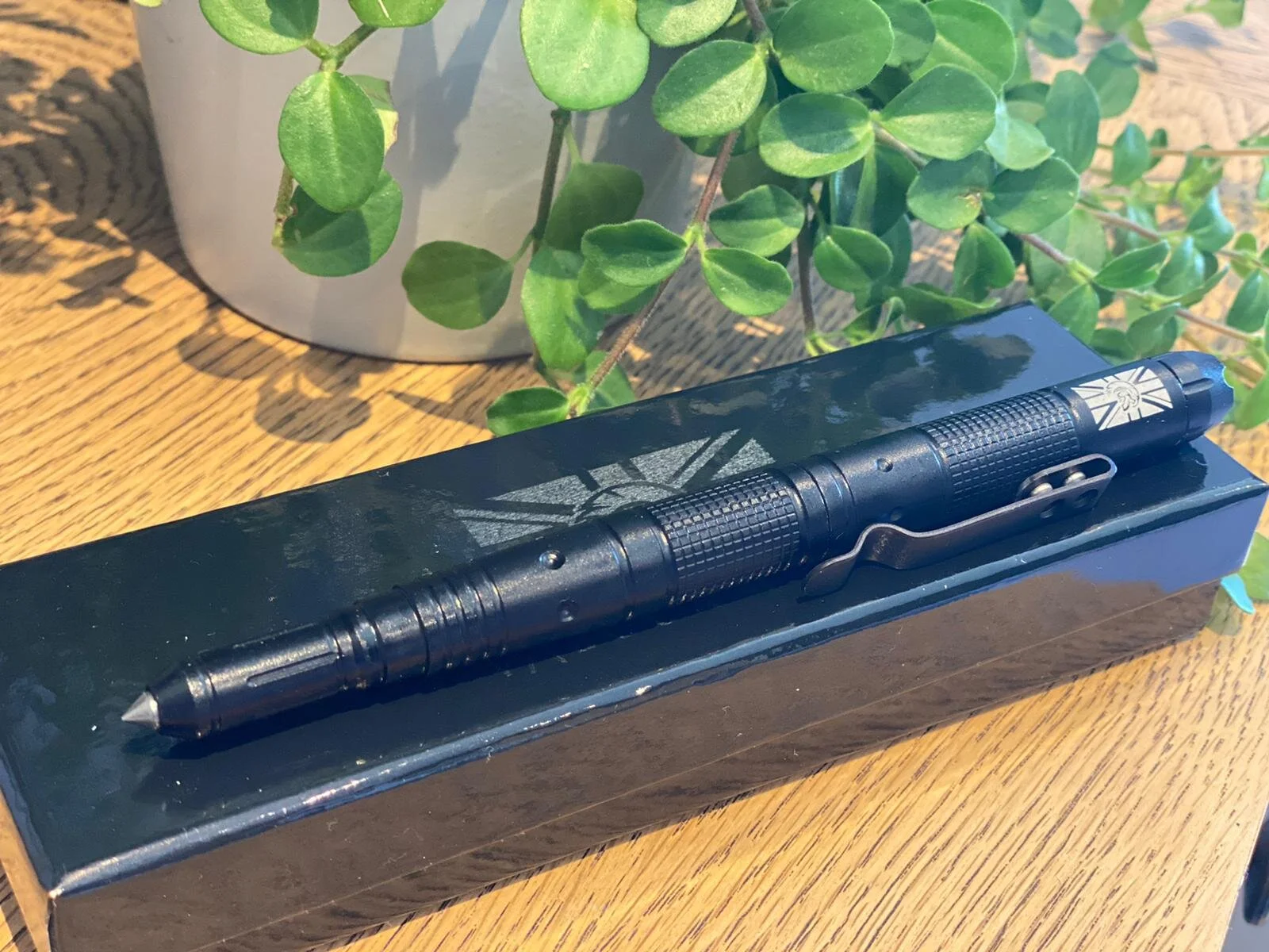 Multifunctional Metal Black Tactical Strike Pen | EDC Tool - Valour ...