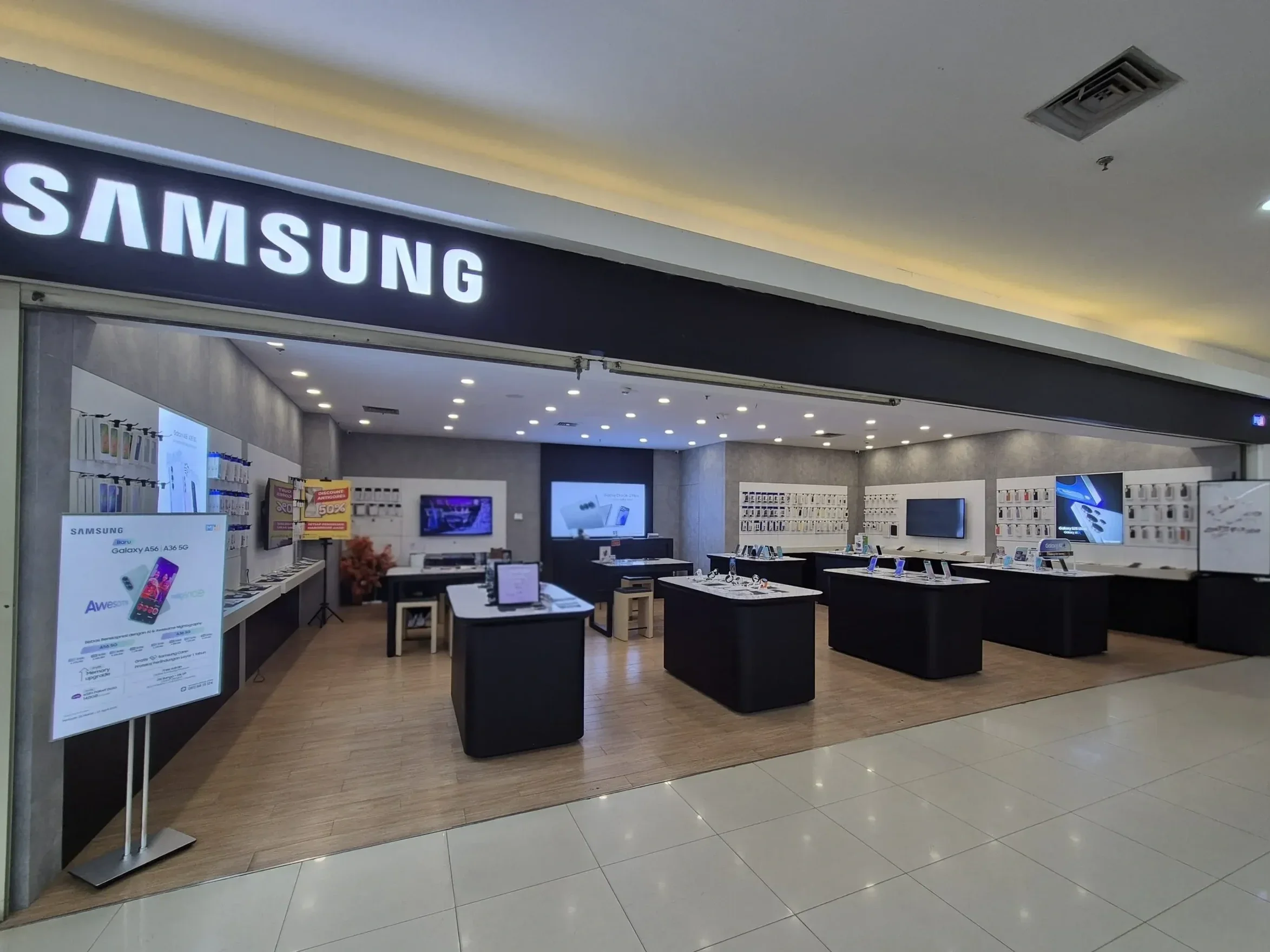Toko Elektronik dan Handphone Terbaik di Galaxy Mall Surabaya, Surga ...