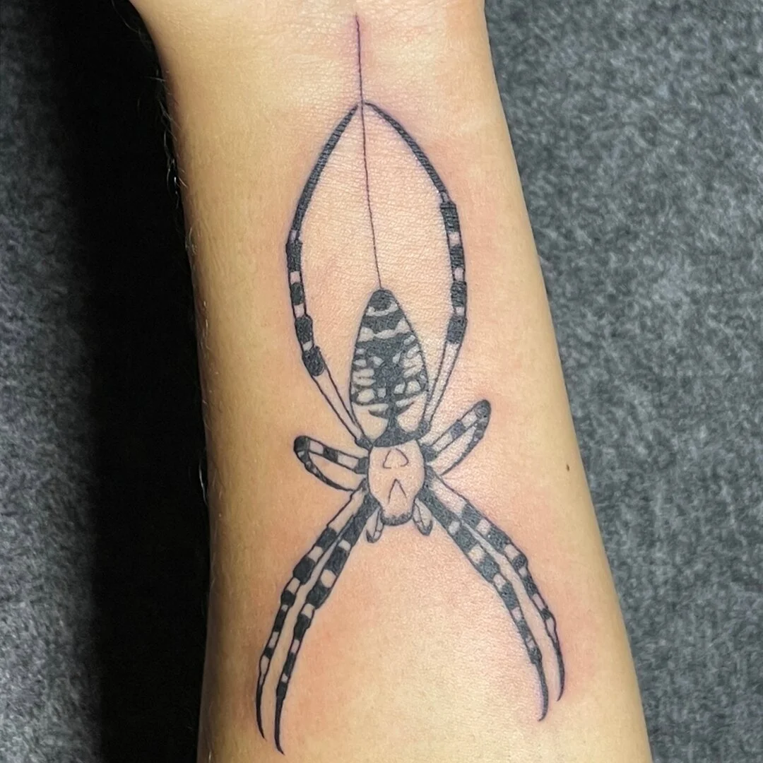 Bear Cunningham, Tattoo Artist, @cunningbearz — red clover tattoo ...