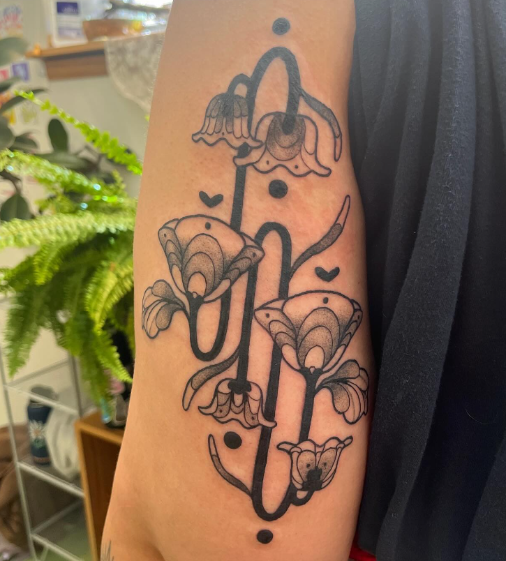 harlowe — red clover tattoo collective