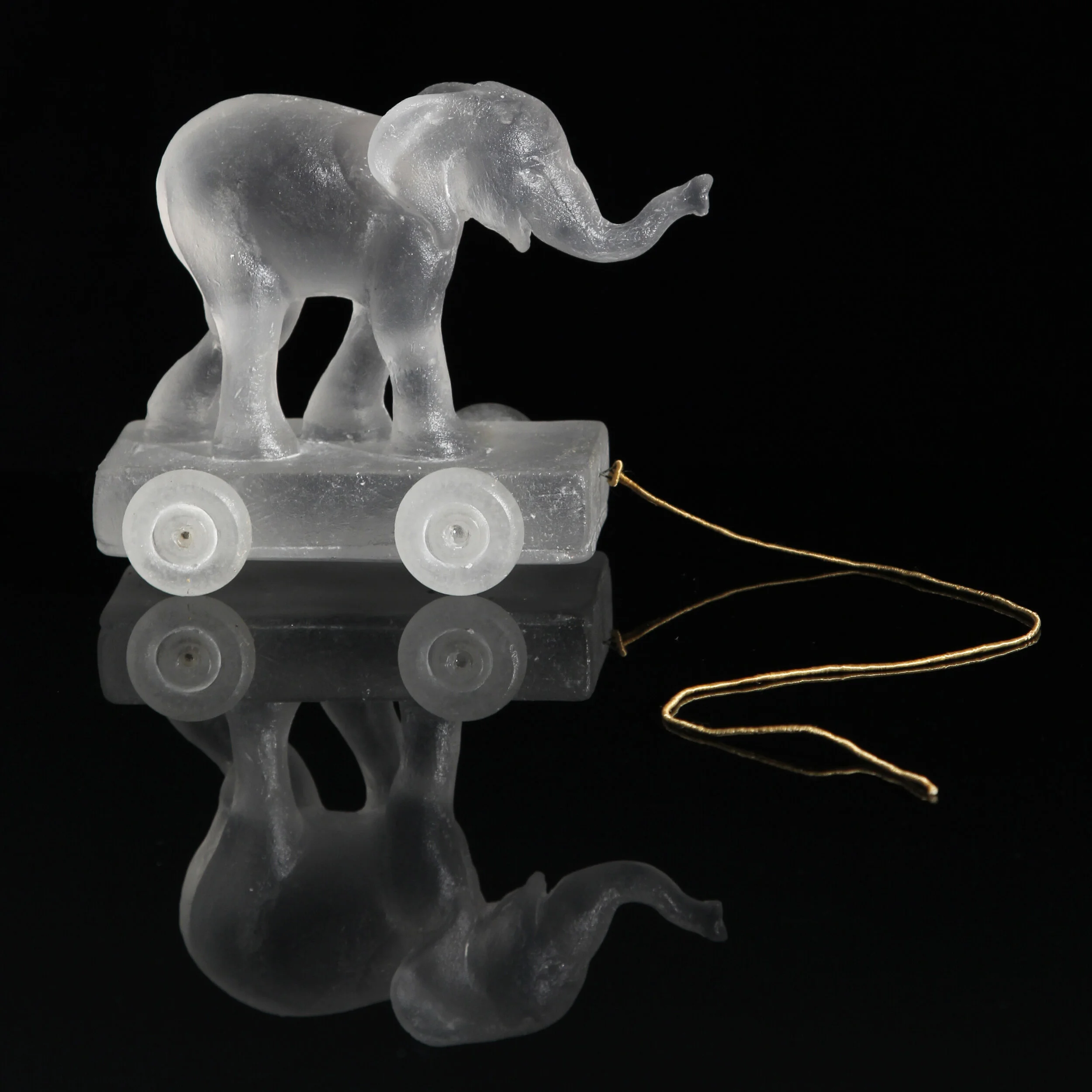 Liz Waugh McManus - artist in glass and new media