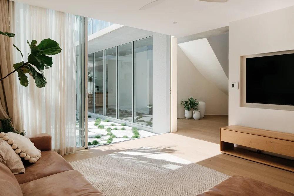 OTSU HOUSE ~ THE LOCAL PROJECT — ASHER KING