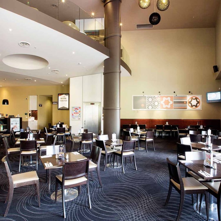 Fountain Gate Hotel, Narre Warren, VIC