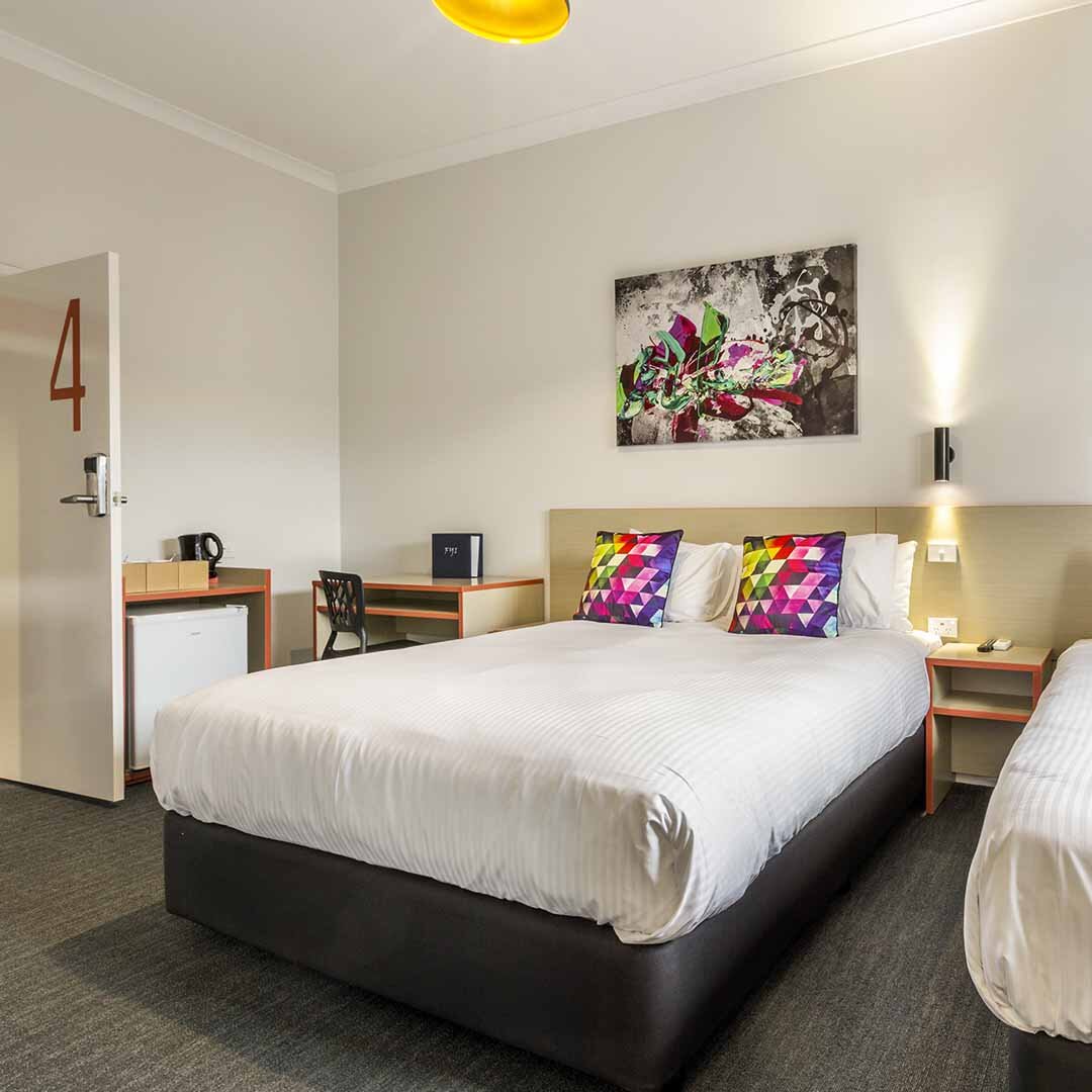 Accommodation — Ashley Hotel, Braybrook, VIC