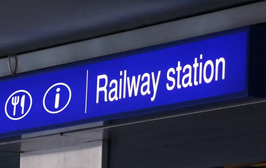 Lightbox Signs | Illuminated Llightbox Signage | Signs Base