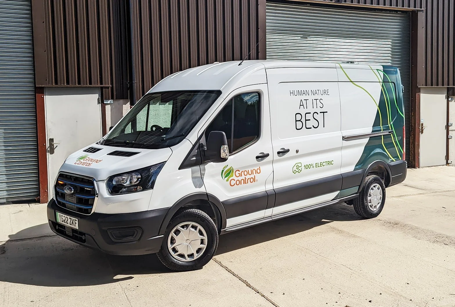 Van Sign Writing in Essex | Fleet Van Wrapping | Signs Base