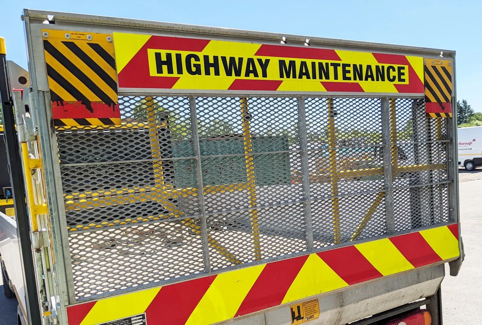 Highway Maintenance Chevrons & Reflective Chapter 8 Chevrons | Signs Base