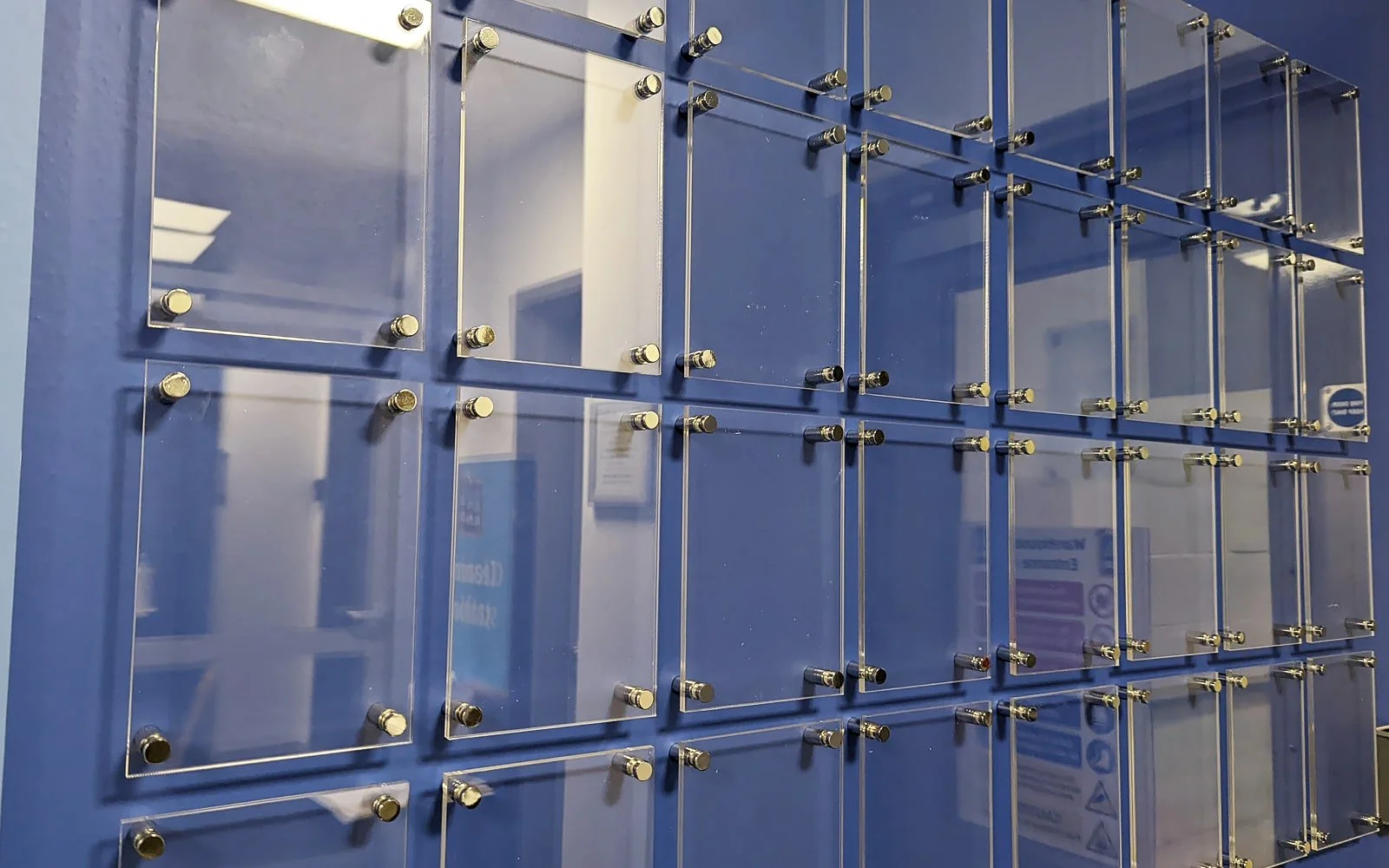 Signage Inspiration | Collaborative Office Wall Graphics | Aldi Case ...