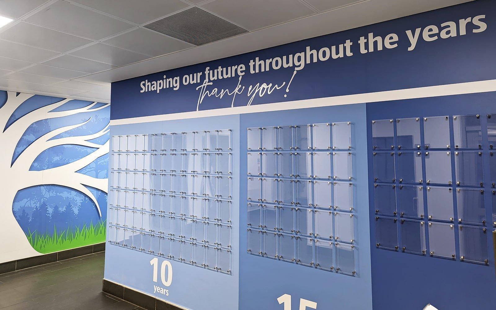 Signage Inspiration | Collaborative Office Wall Graphics | Aldi Case ...