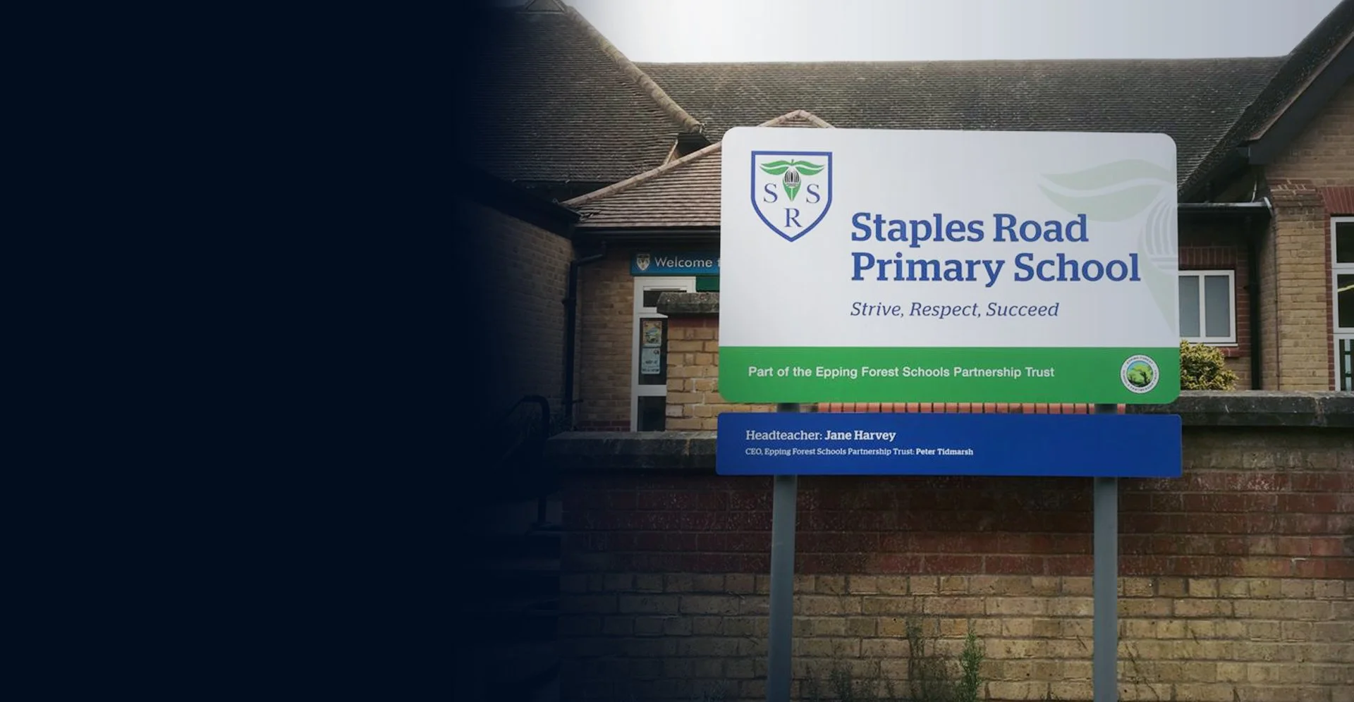 Post Mounted Signs | Post & Plate Signs | Signs Base